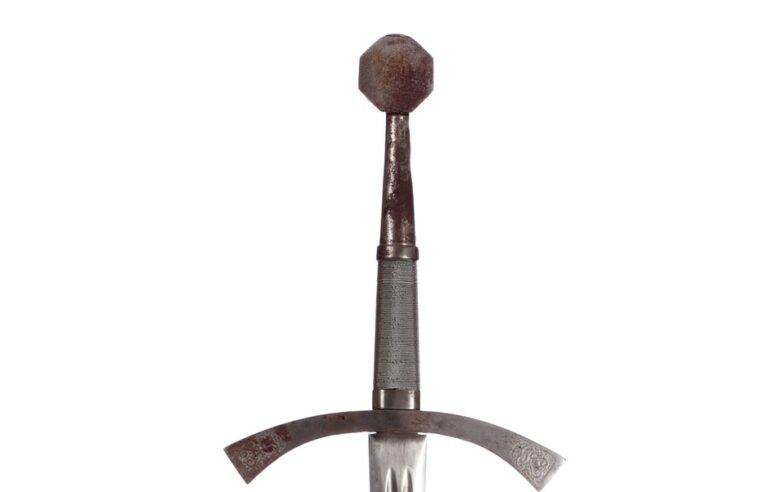 Bastard Sword: The Ultimate Guide